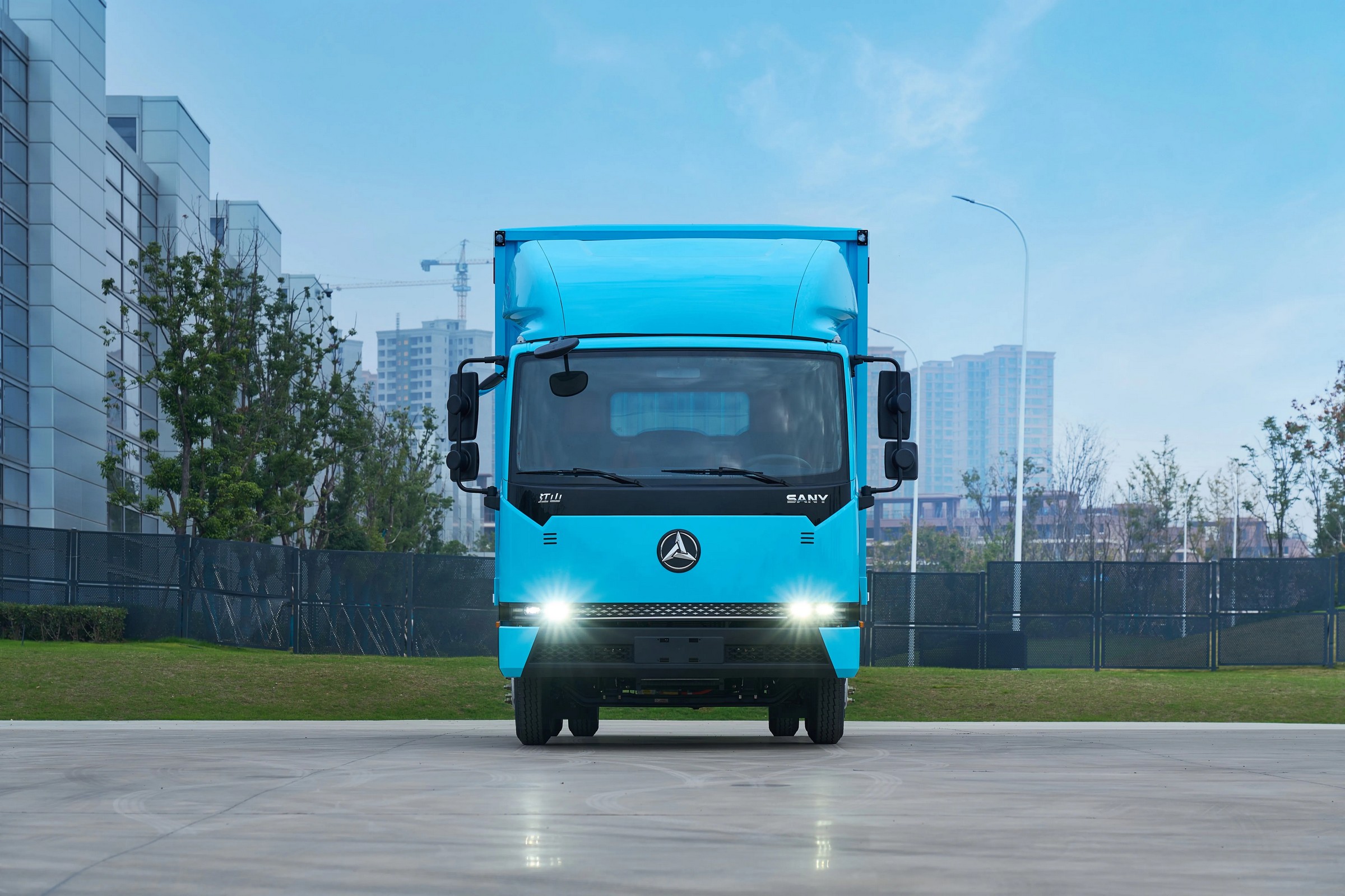 Waymark – პირველი მძიმე ელექტრო ტექნიკის ექსკლუზიური დილერი საქართველოში